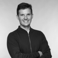 Víctor Larripa Artieda - Universidad de Navarra