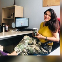 Assistant Professor Dr. Fahimeh Farjami - Nisantasi University