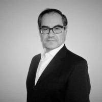 Jorge Zeballos Stepankowsky - Universidad Andrés Bello