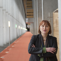 Catherine V . Hofmann - Bibliothèque nationale de France