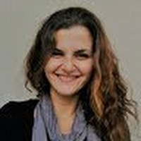 Julia Geller's Instagram, Twitter & Facebook on IDCrawl