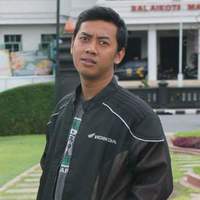 Kimon Uhuy - UPN "Veteran" Jawa Timur