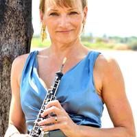 Tracy Russell - Universidad Autónoma de Bucaramanga-Colombia