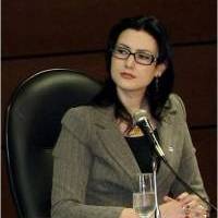 Renata Polichuk - Universidade Federal do Paraná