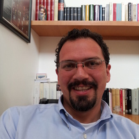 Roberto Rivadeneyra - Universidad Panamericana