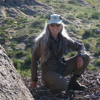 Lynn Rhodes