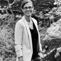 Alexandra Riedel - Independent Researcher