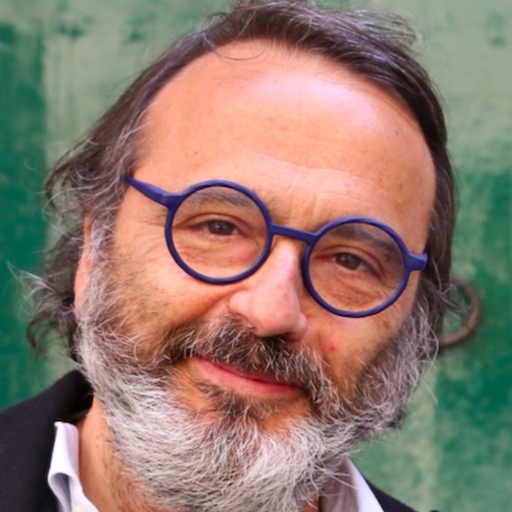 (PDF) A method for robust variable selection with significance ...