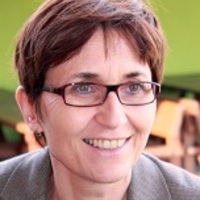 Dana Řezníčková - Charles University, Prague