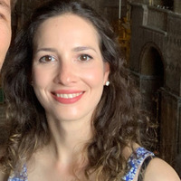 Mayara Prado - Academia.edu