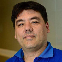 Márcio R Letona - Universidade Federal do Rio Grande do Sul