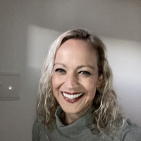 Robyn Newitt - Monash University