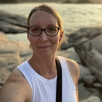 Sarah Tomkins's Instagram, Twitter & Facebook on IDCrawl