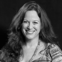 Tracey Naughton's Instagram, Twitter & Facebook on IDCrawl