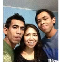 Resty Varia - Universitas Airlangga