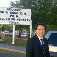 Shin Kim - Hallym University