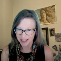 Laurie Stowell's Instagram, Twitter & Facebook on IDCrawl