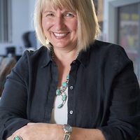 Debra Martin's Instagram, Twitter & Facebook on IDCrawl
