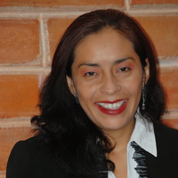 Nancy Graciela Ulloa Erazo - Pontificia Universidad Católica del ...