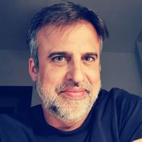 Sebastián Martín - Universidad de Sevilla