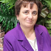 Rana Zeine - Kean University