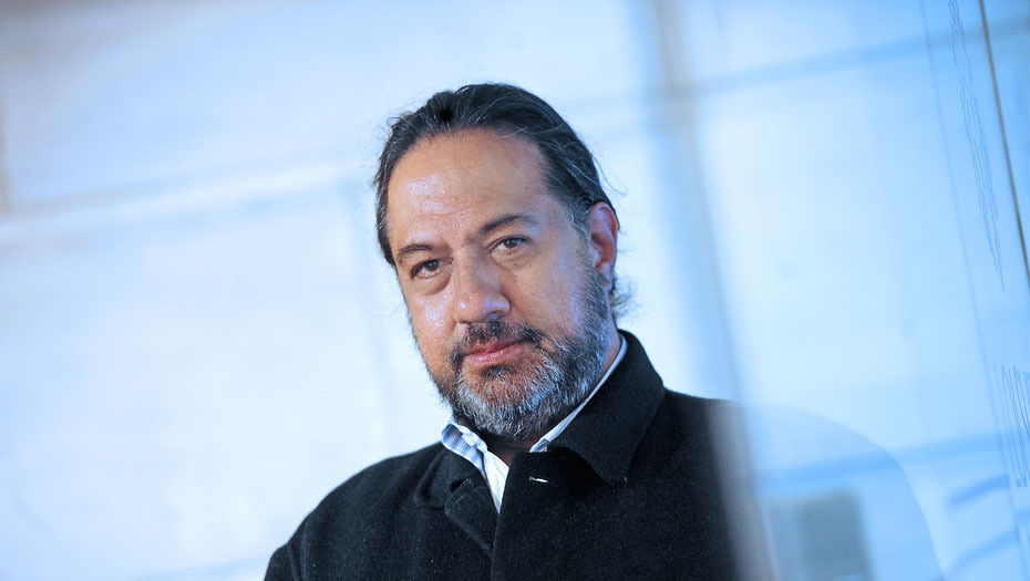 (PDF) Teoría de juegos | César Cansino - Academia.edu