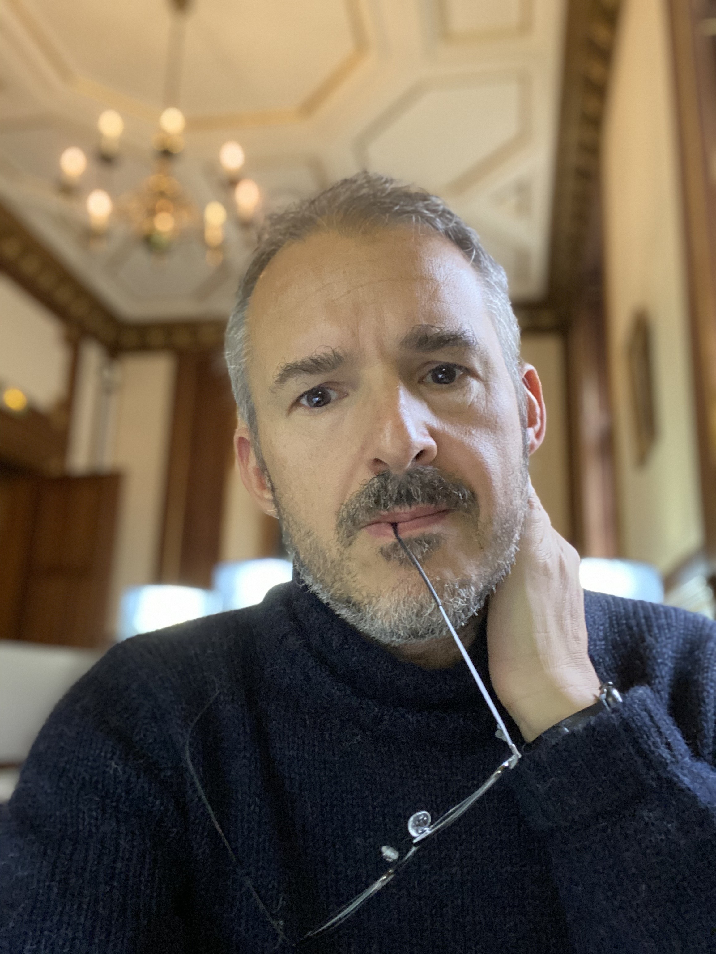 (PDF) Literature, Emotions and Contemporary Moral Philosophy | Alexandre Gefen - Academia.edu