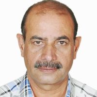 Vijay Khanna - Ahmednagar College, affiliated to University of Pune