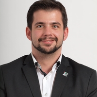 Dominik Tóth - Academia.edu