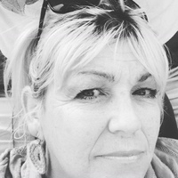 Sara Stanley's Instagram, Twitter & Facebook on IDCrawl