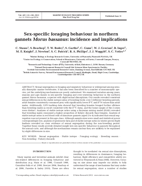Pdf Sex Specific Foraging Behaviour In Northern Gannets Morus