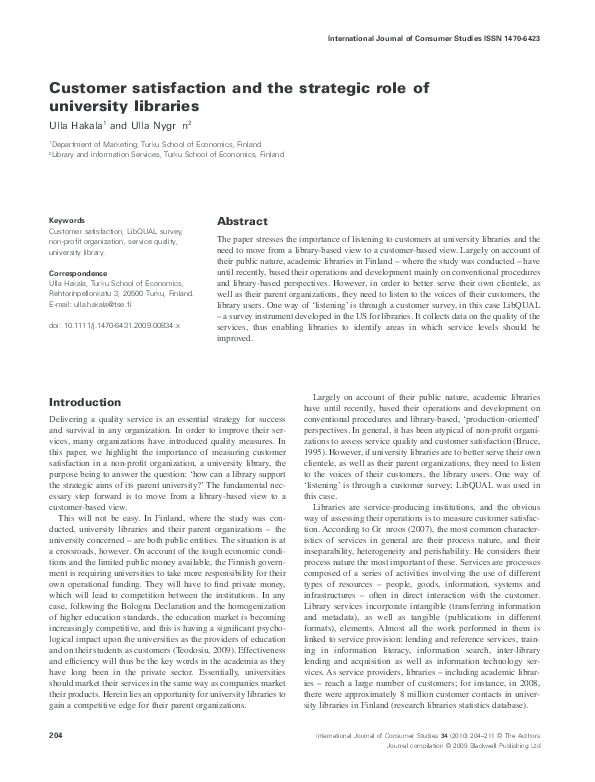 (PDF) Customer satisfaction and the strategic role of university libraries