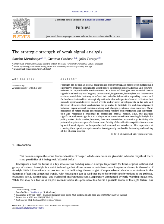 (PDF) The strategic strength of weak signal analysis