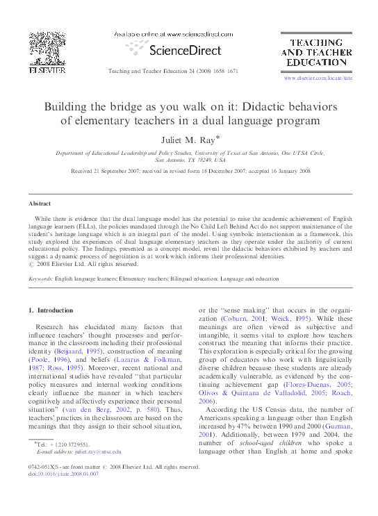 (PDF) Building the bridge as you walk on it: Didactic behaviors of ...