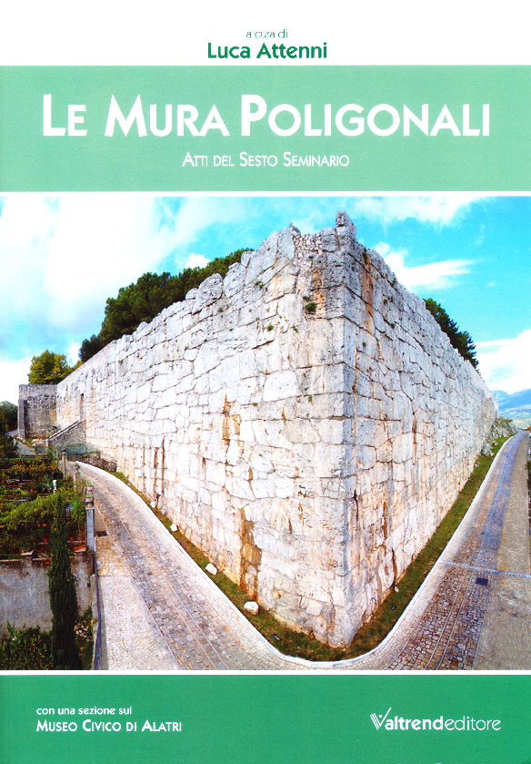 (PDF) Vivere nel cuore della città. La domus di piazza Santa Maria ...
