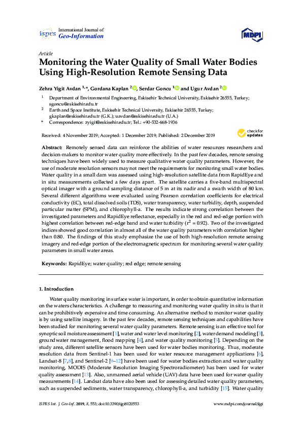 Pdf Monitoring The Water Quality Of Small Water Bodies Using High Resolution Remote Sensing Data