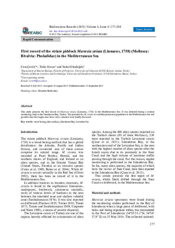 (PDF) First record of the striate piddock Martesia striata (Linnaeus ...