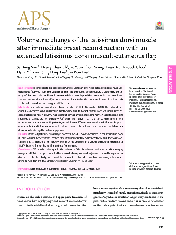 (PDF) Volumetric change of the latissimus dorsi muscle after immediate ...